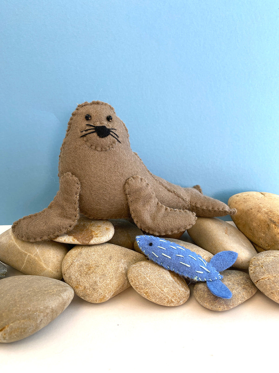 Steller Sea Lion Felt Sewing Pattern PDF – Jennifer Heynen Creative Co.
